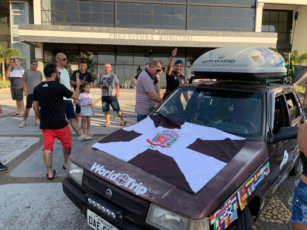 Fiat Uno 'Sandro' volta para casa, em Nova Odessa - Novo Momento