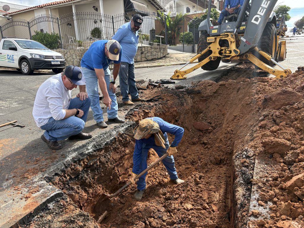 DAE de Americana substitui tubulação antiga por PVC na rede do Colina ...